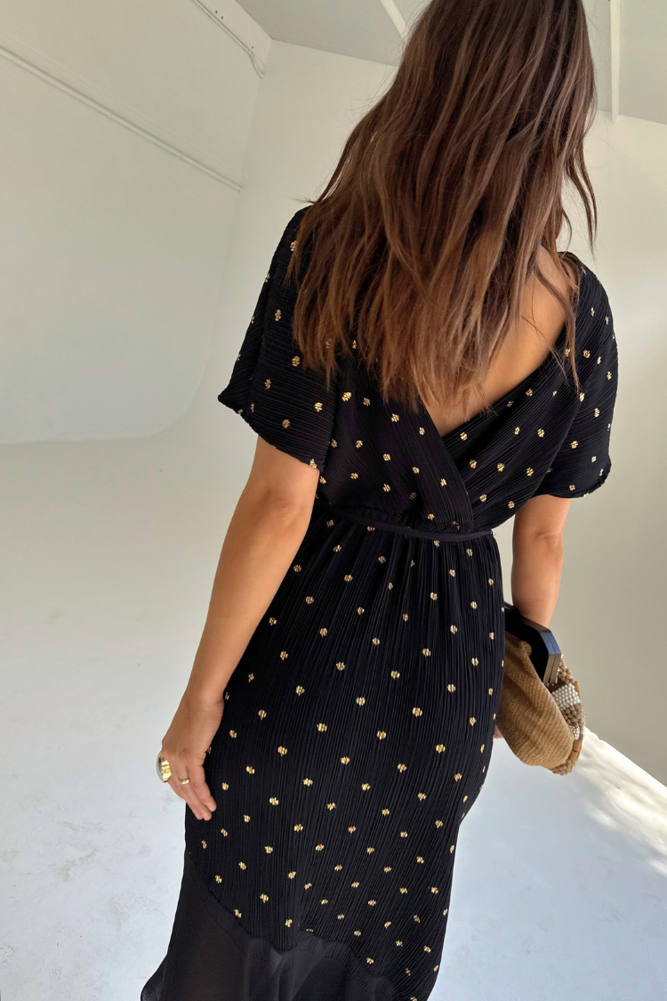 Black Plisse Fifi Dress – Never Fully Dressed