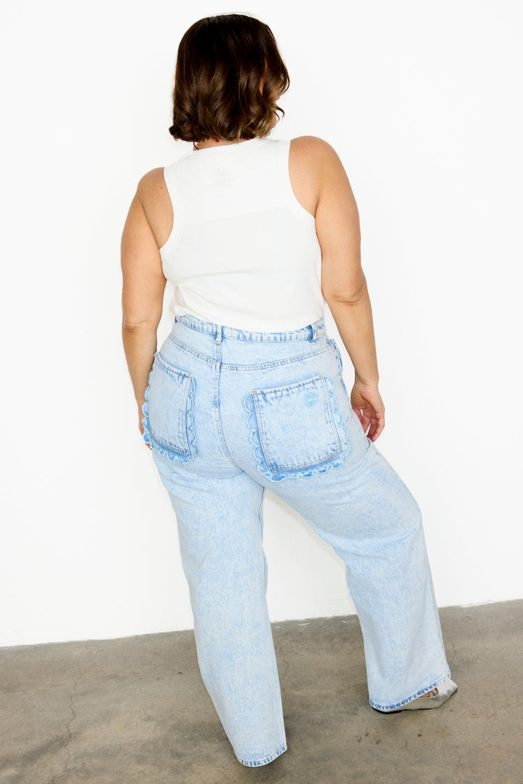 Scallop Detail Straight Leg Jeans – Never Fully Dressed