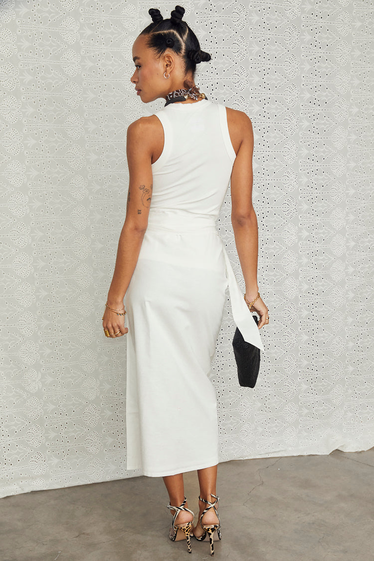 White Ribbed Tank – Never Fully Dressed